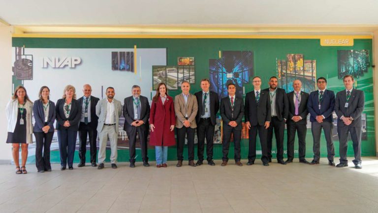 INVAP repasó sus actuales proyectos y sus 47 años de trayectoria con la ...